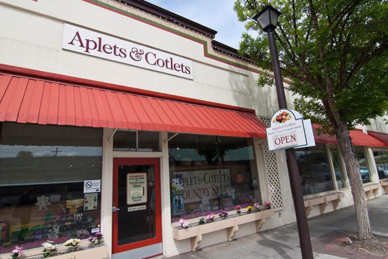 Try Aplets And Cotlets In Cashmere - Explore Washington State