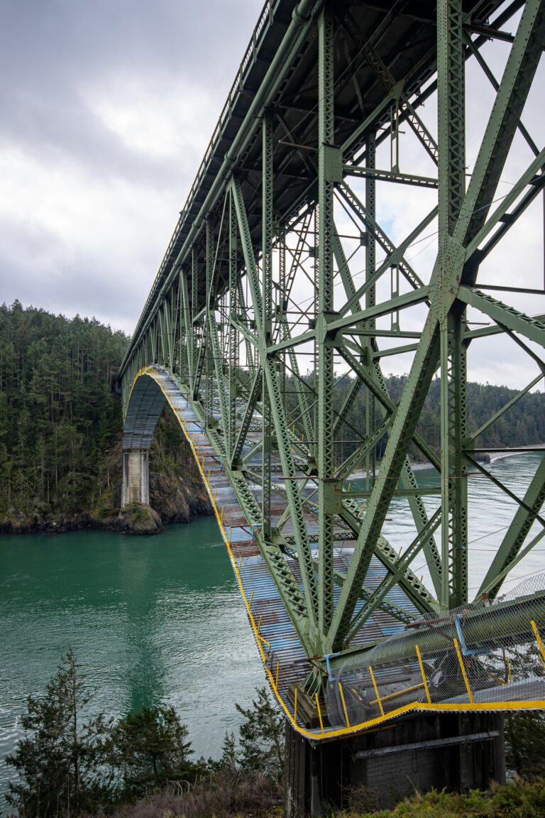 Explore Deception Pass: A Day In Washington's Paradise