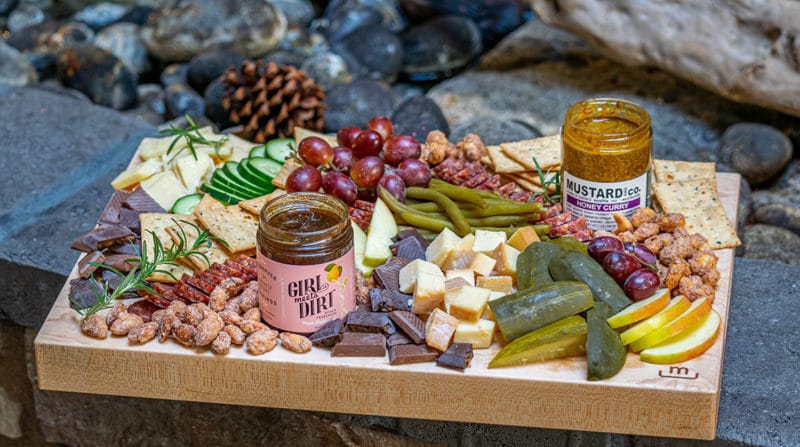 How To Make The Ultimate Washington Charcuterie Board - Explore ...
