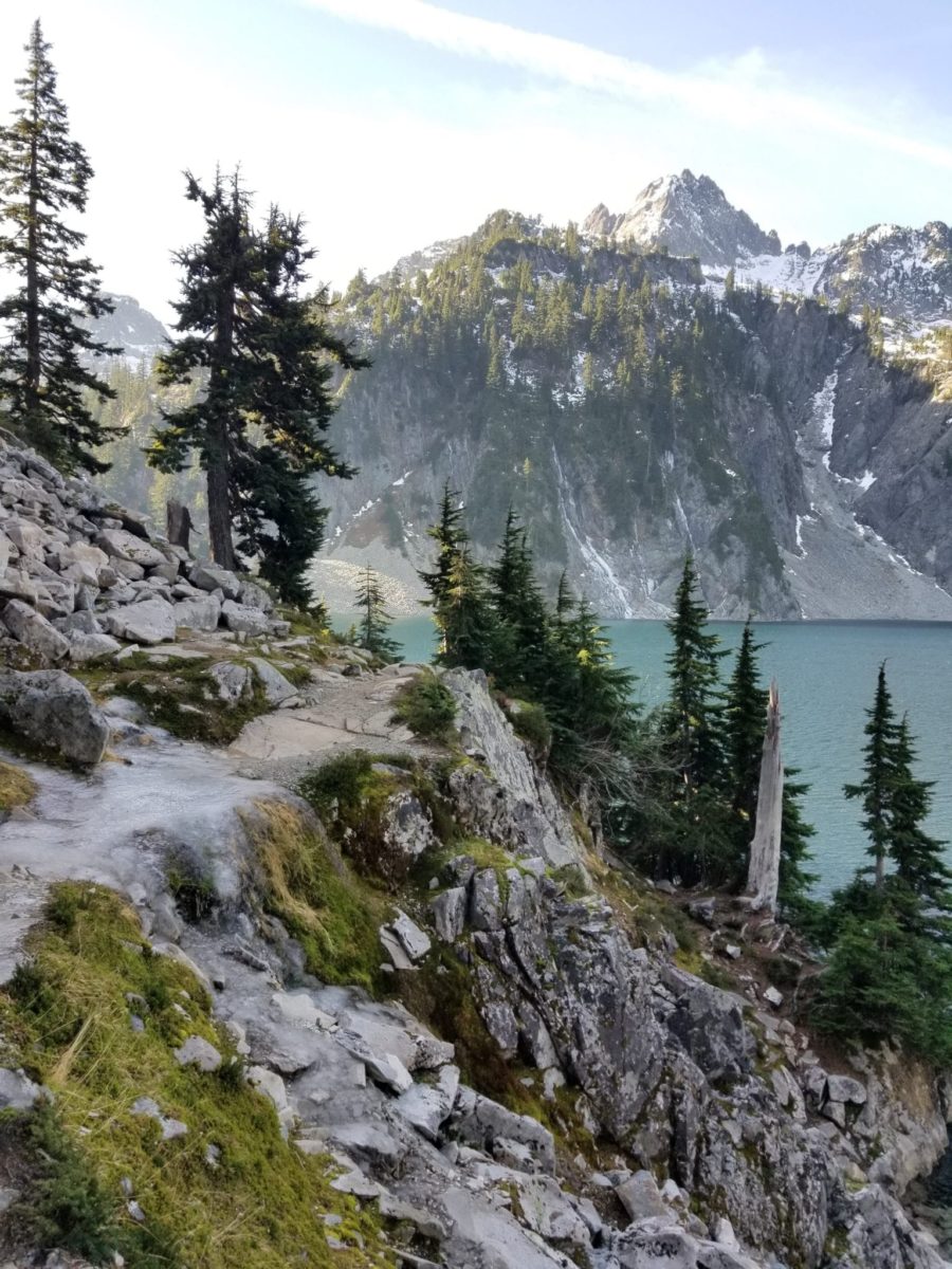 A Beginner's Guide To Backpacking In Washington - Explore Washington State