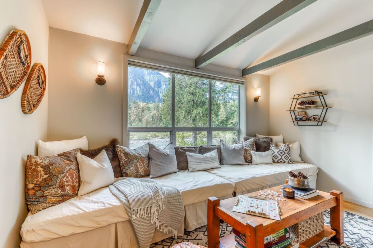 5 Hideaway Staycations I’m Dreaming Of In Washington - Explore ...