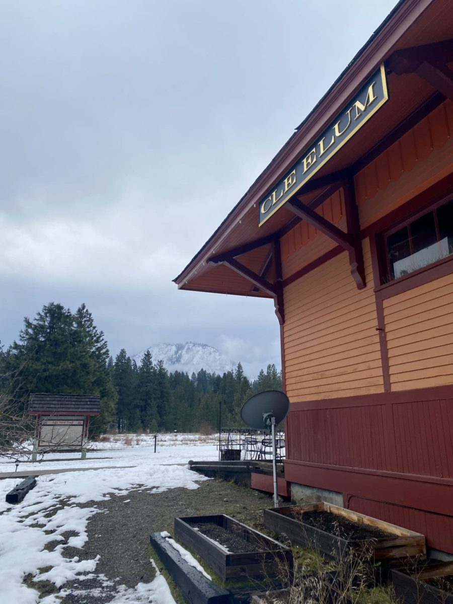Spending An Hour In Cle Elum - Explore Washington State