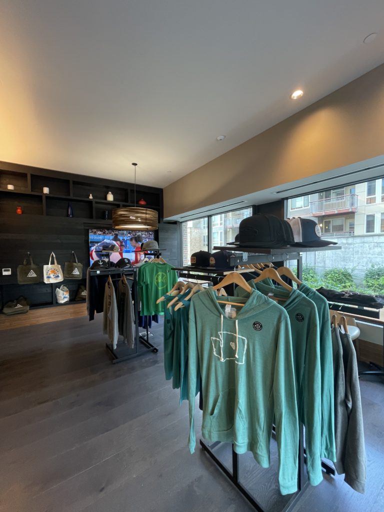 Hyatt Regency Lake Washington Getaway - Explore Washington State