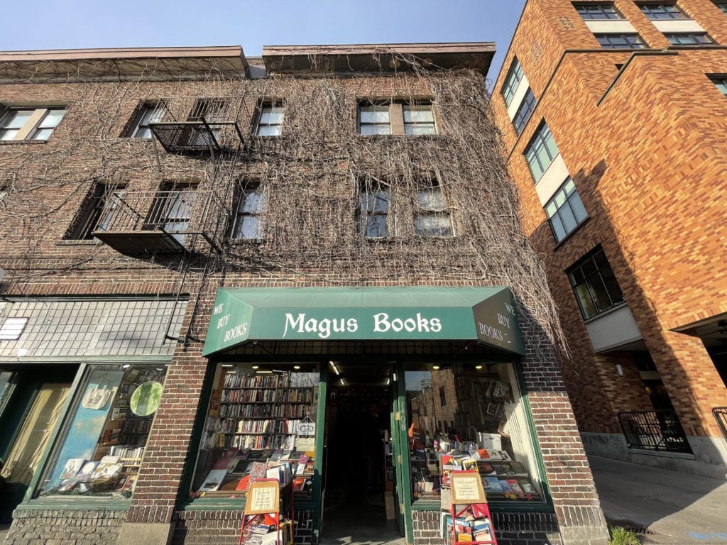 10 Independent Bookstores in Seattle to Visit on a Rainy Day - Explore ...