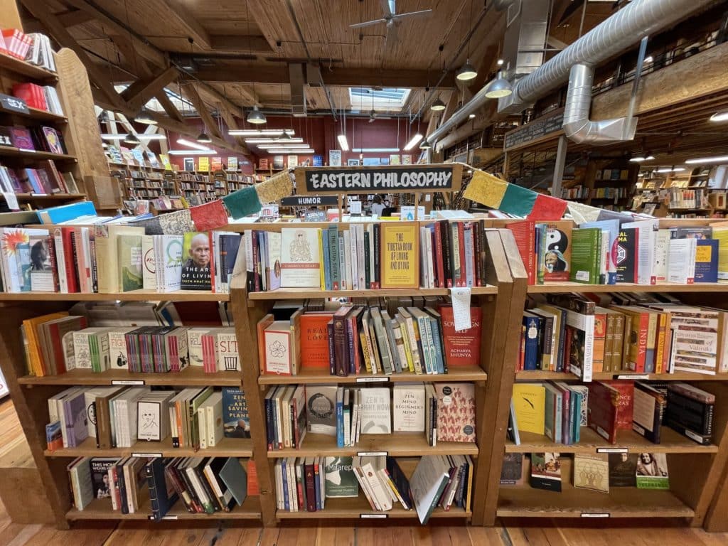 10 Independent Bookstores in Seattle to Visit on a Rainy Day - Explore ...