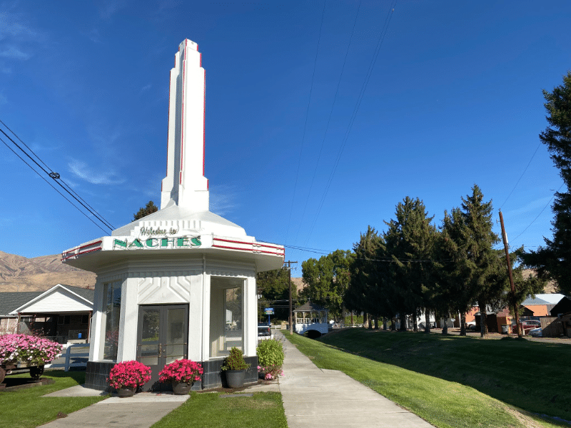 Discover Cot's Peak Coffee In Naches, WA: A Traveler's Gem